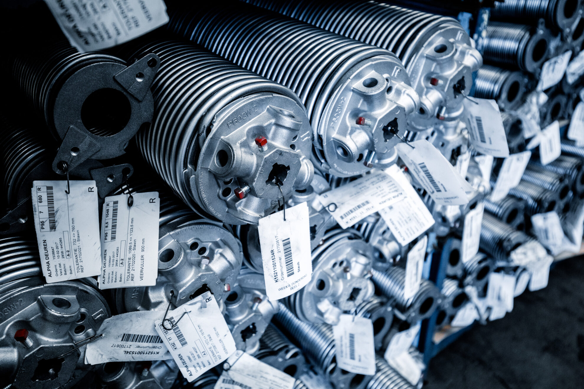 Door springs | Fast delivery directly from stock | Alcomex » Alcomex