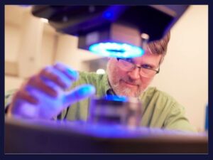 Alcomex | For all your industrial springs and door springs » Alcomex